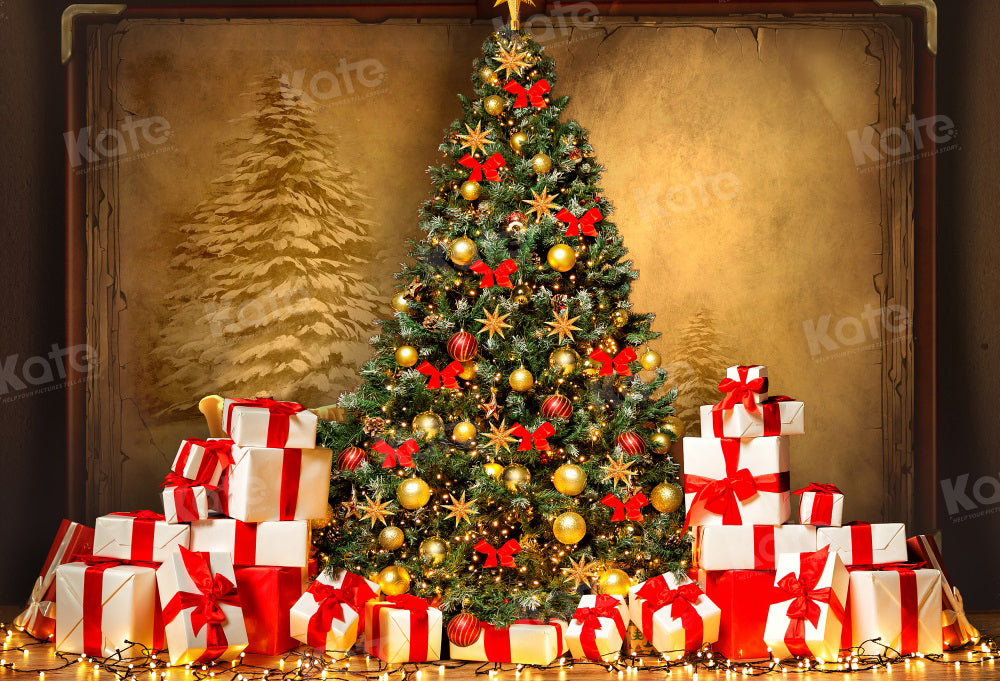 Christmas Tree With Presents