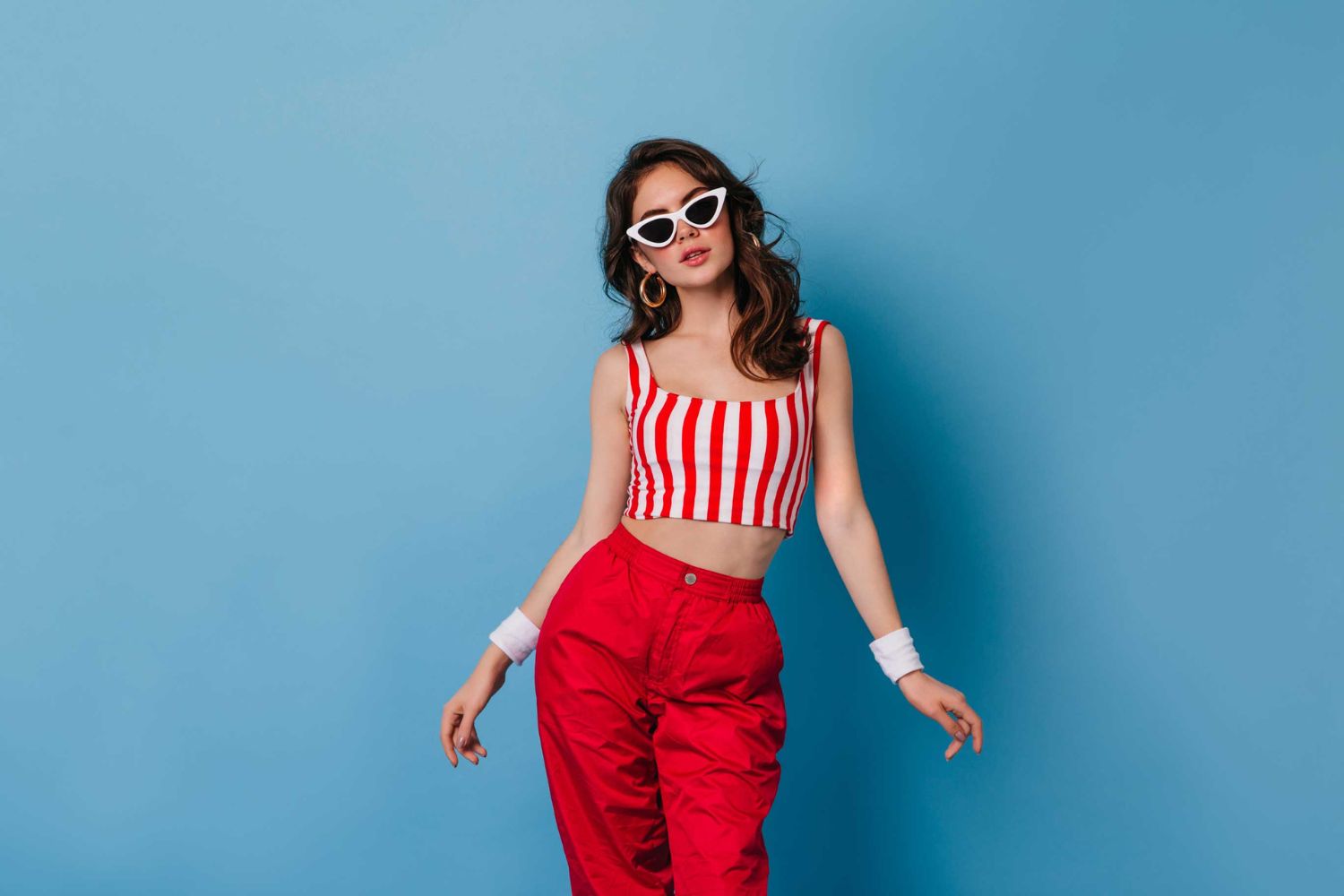 30 Outfits and Ideas for 90s Photoshoot