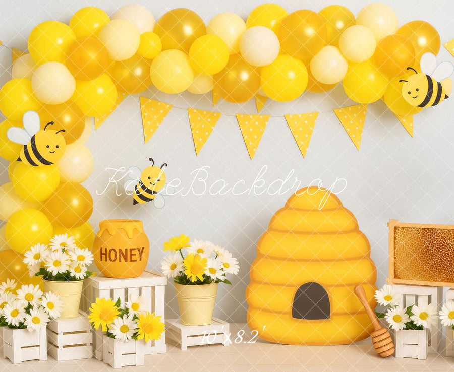 Kate Cake Smash Bee Hive Honeycomb Balloon Backdrop Designed by Patty