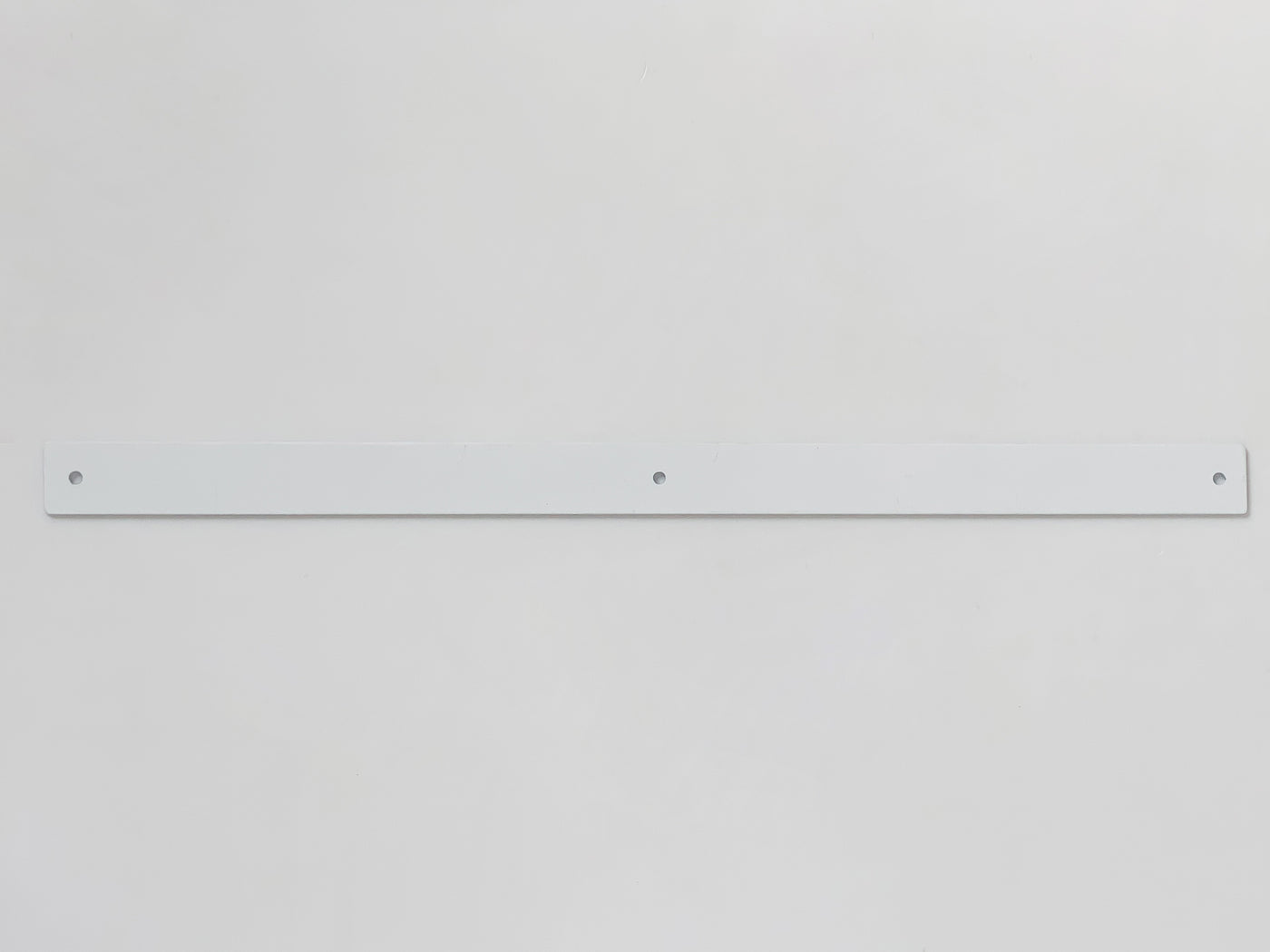 Kate Iron Magnetic Strip for Hanging Backdrop