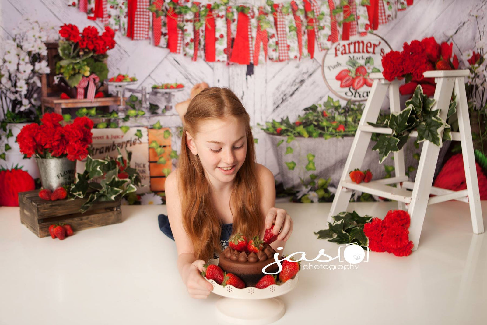 Kate Summer Strawberry White Wooden Board With Banners Backdrop