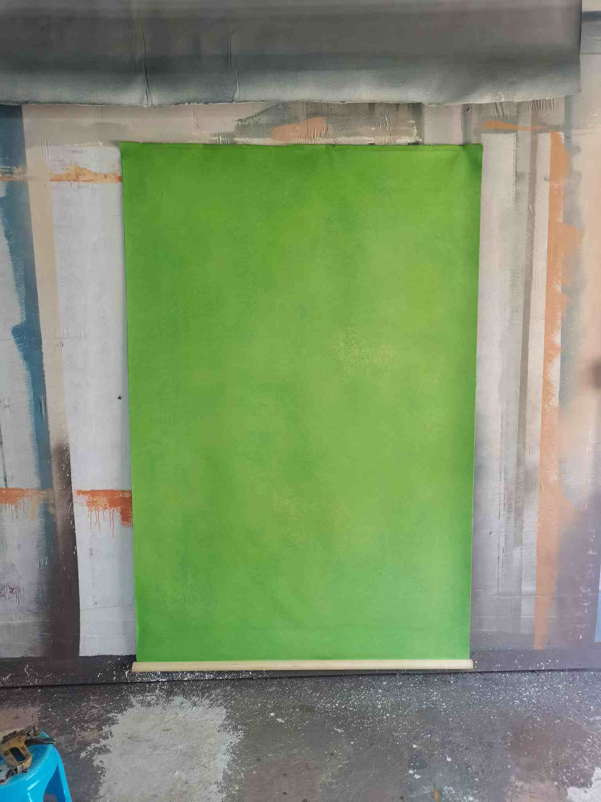 Vibrant Green Smooth Finish Backdrop