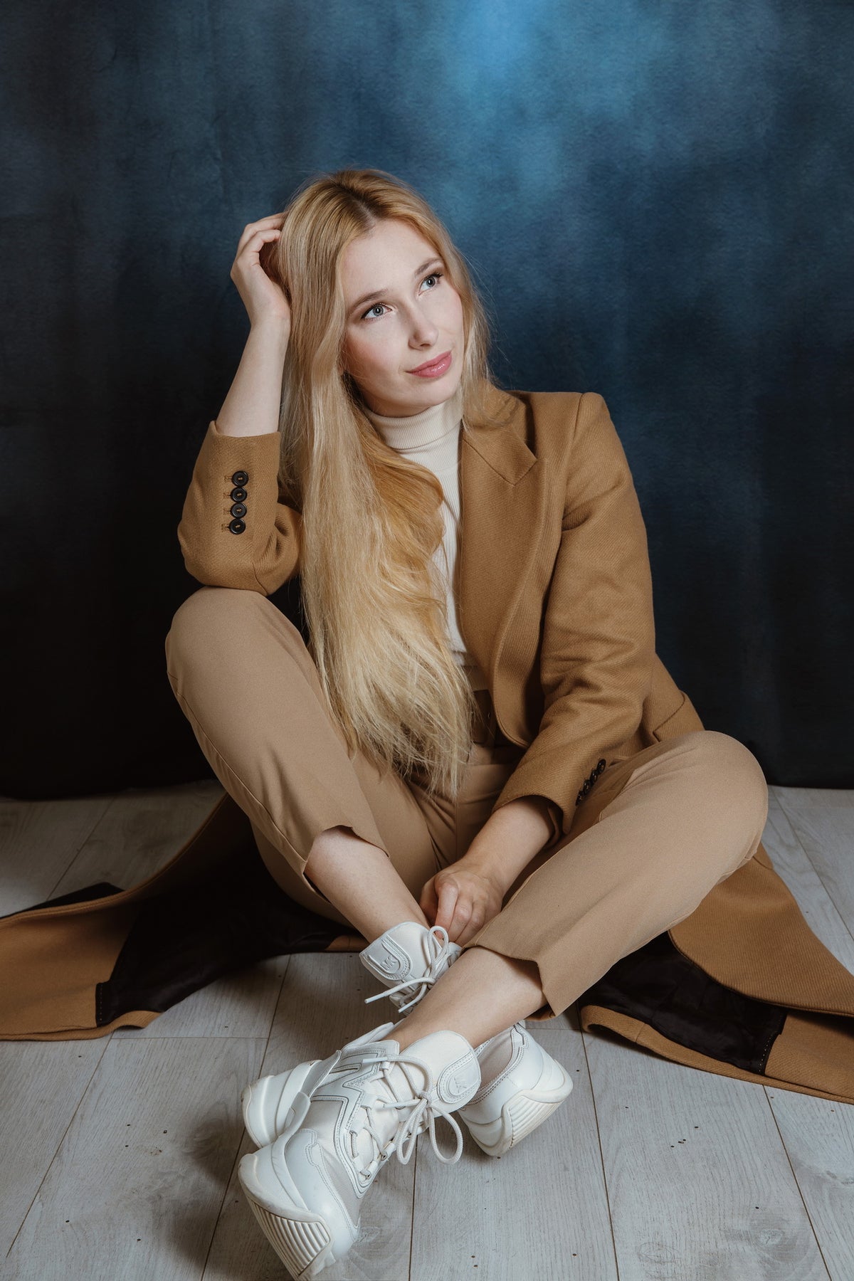 Elegant Deep Blue Textured Photography Backdrop